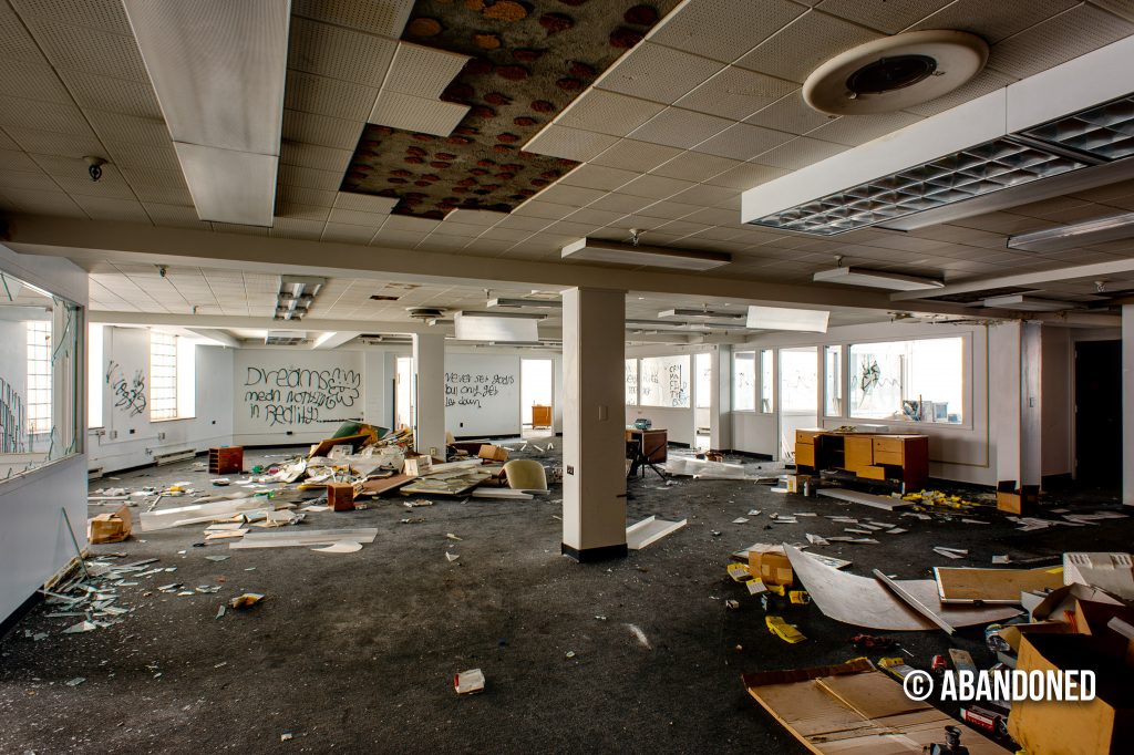 Champion Paper - Abandoned