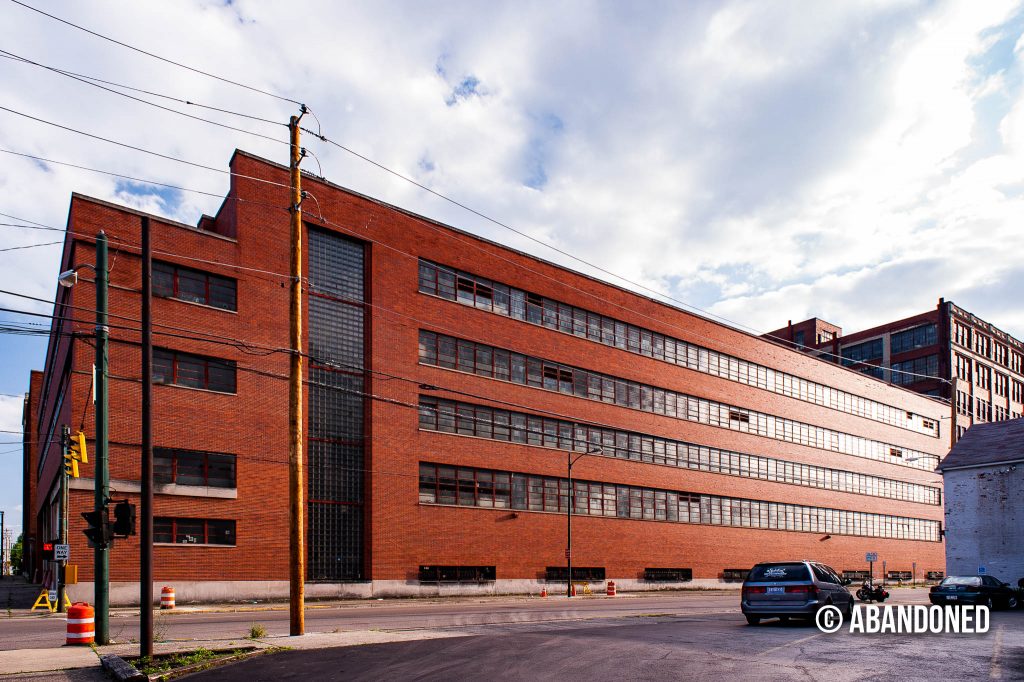 Exploring Crowell-Collier - Abandoned