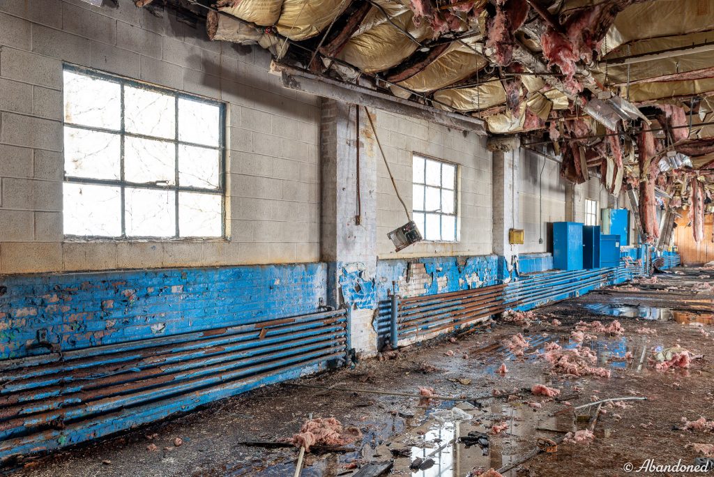 A Final Look Inside Ferry Cap & Set Screw in Cleveland - Abandoned