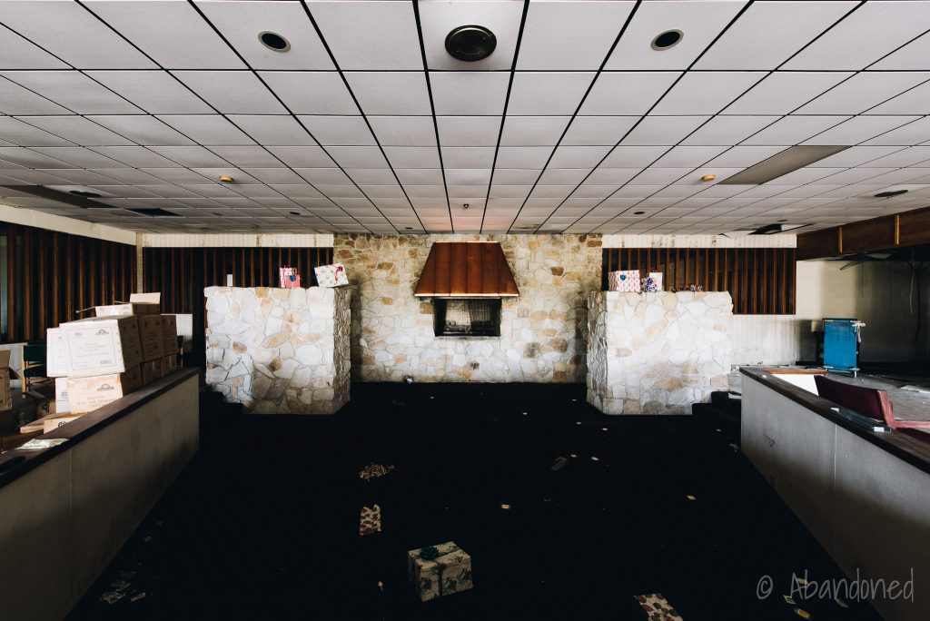 Sheraton Motor Inn - Abandoned