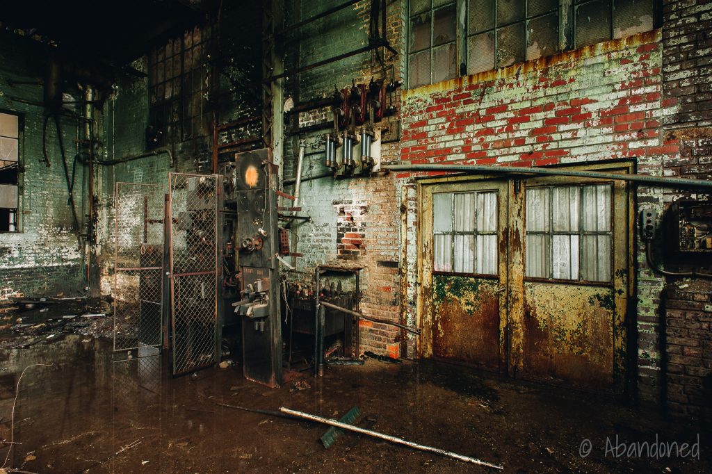 Wean United - Abandoned