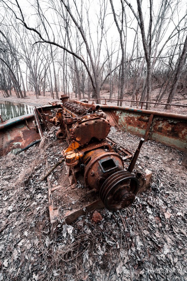 USS Sachem and USS Phenakite - Abandoned