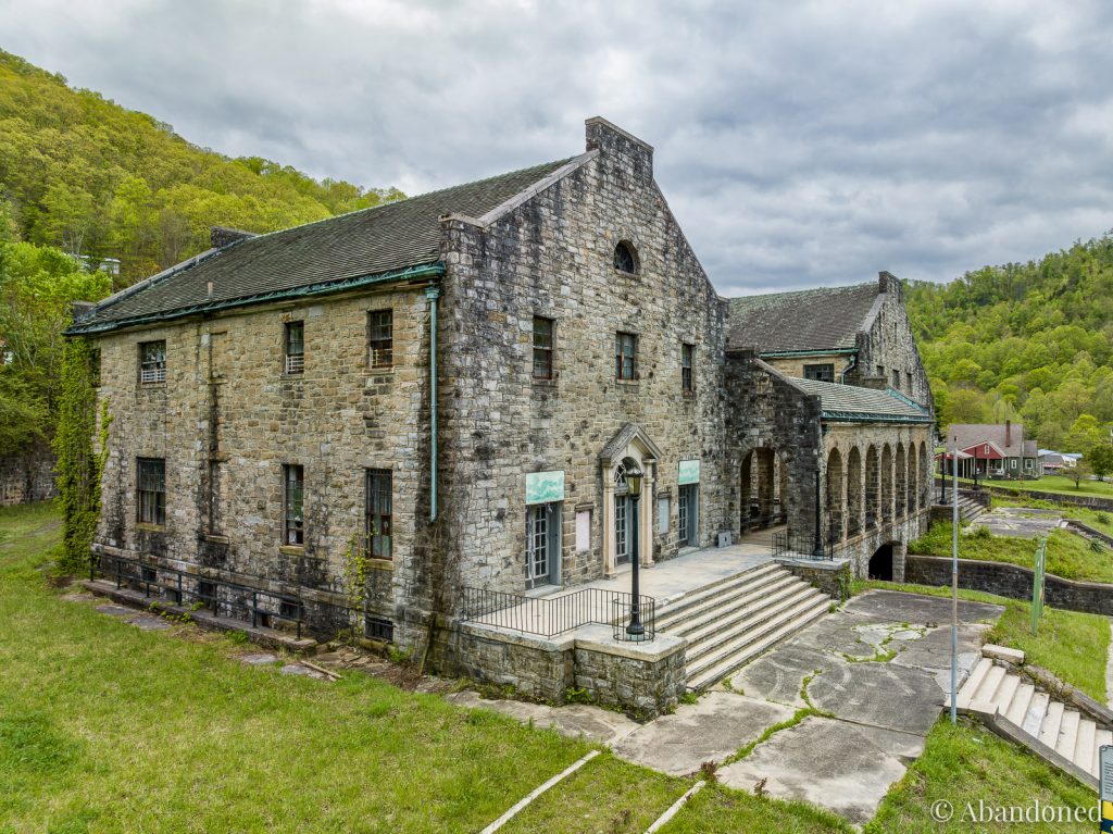 Itmann Company Store and Office - Abandoned