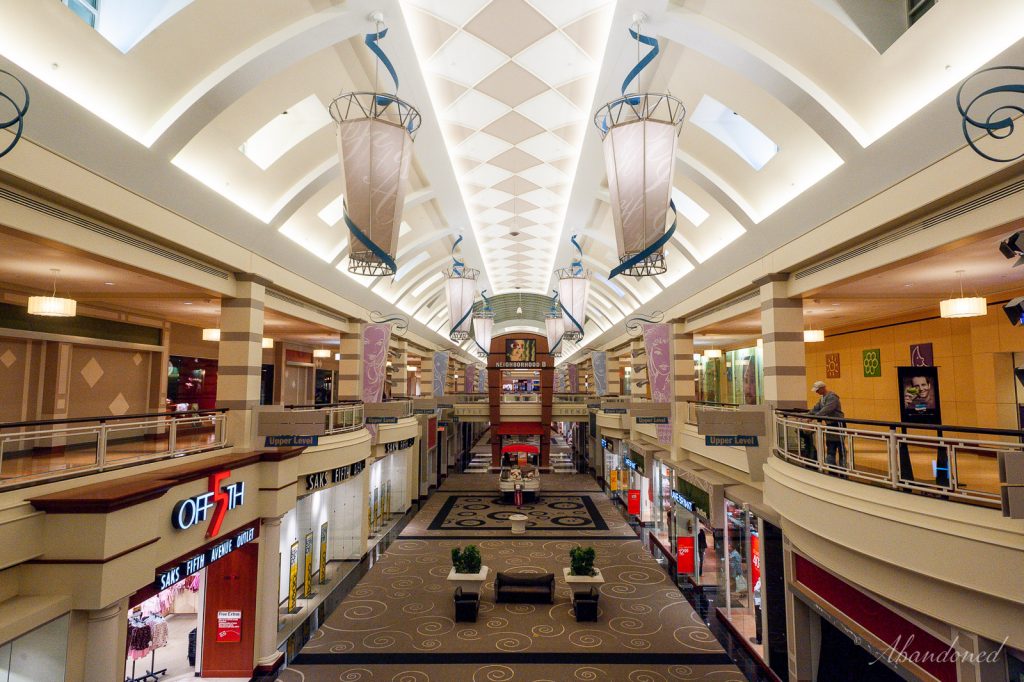Cincinnati Mall - Abandoned