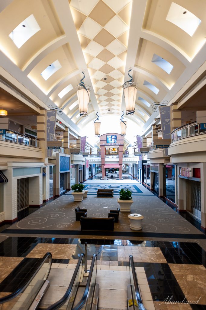 Cincinnati Mall - Abandoned
