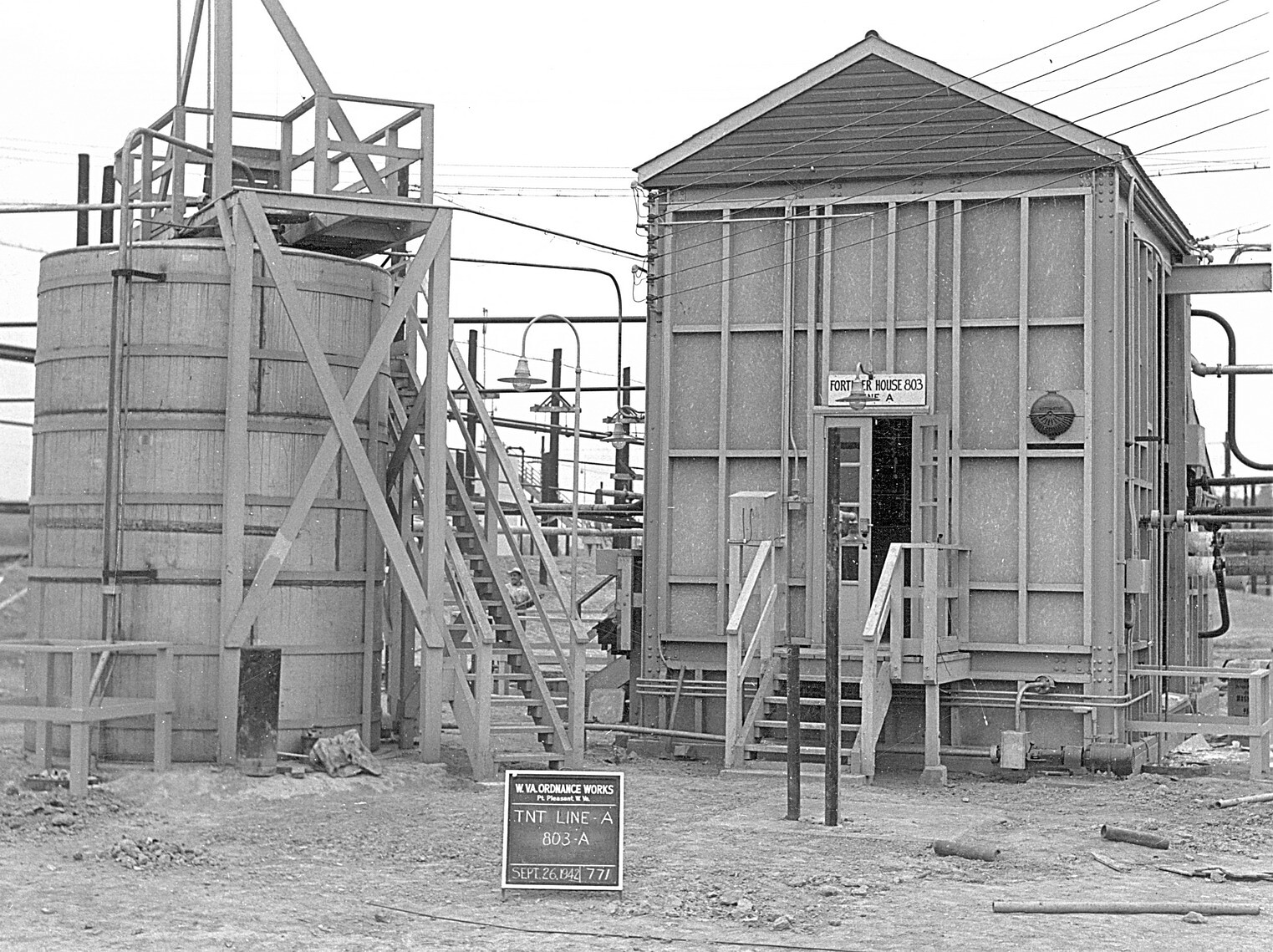 TNT Line A 803A – 1942 - Abandoned