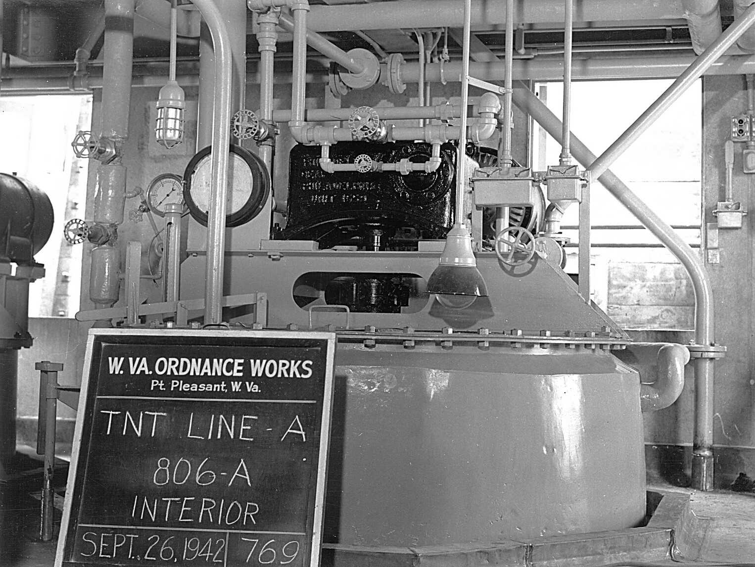 TNT Line A 806A – 1942 - Abandoned