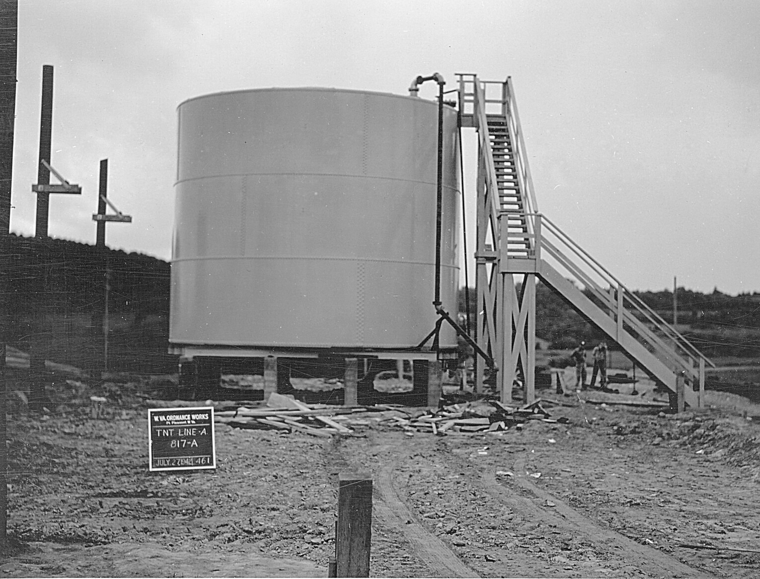 TNT Line A 817A – 1942 - Abandoned