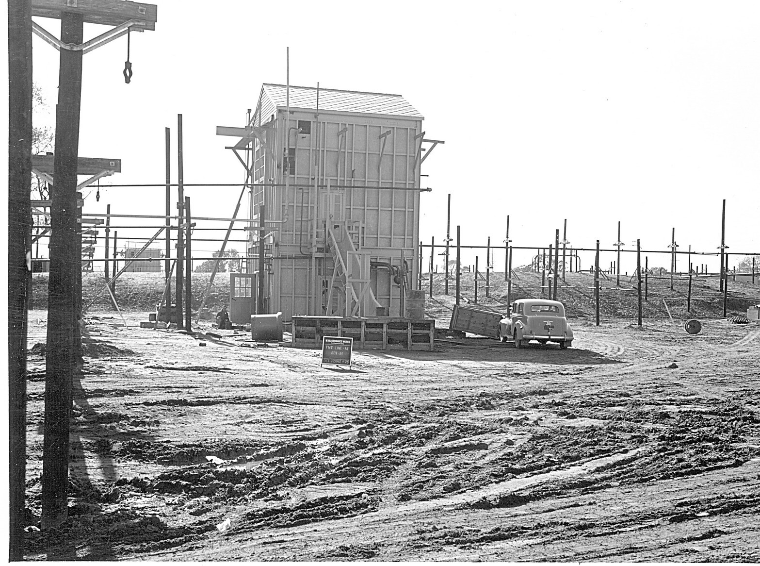 TNT Line M 801M – 1942 - Abandoned