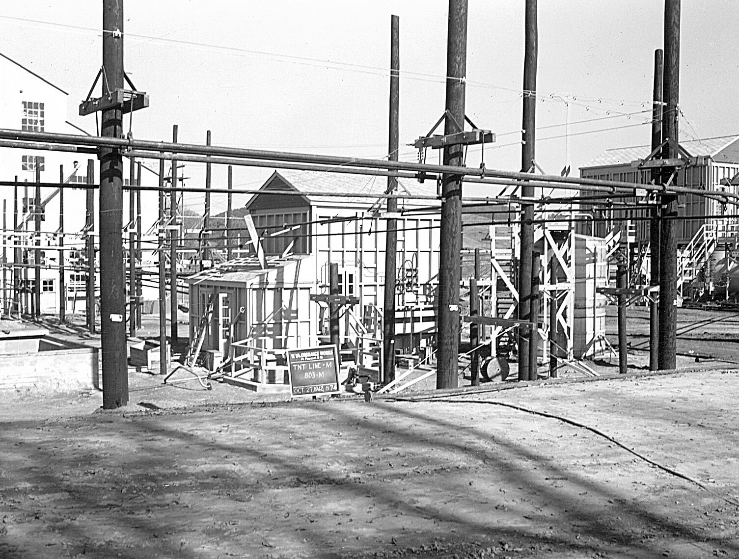 TNT Line M 803M – 1942 - Abandoned