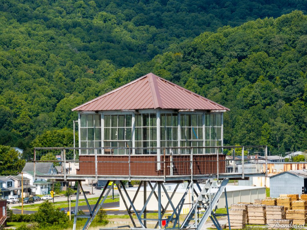 Trekking to the the Mikes Knob and Red Oak Lookout Towers in West ...