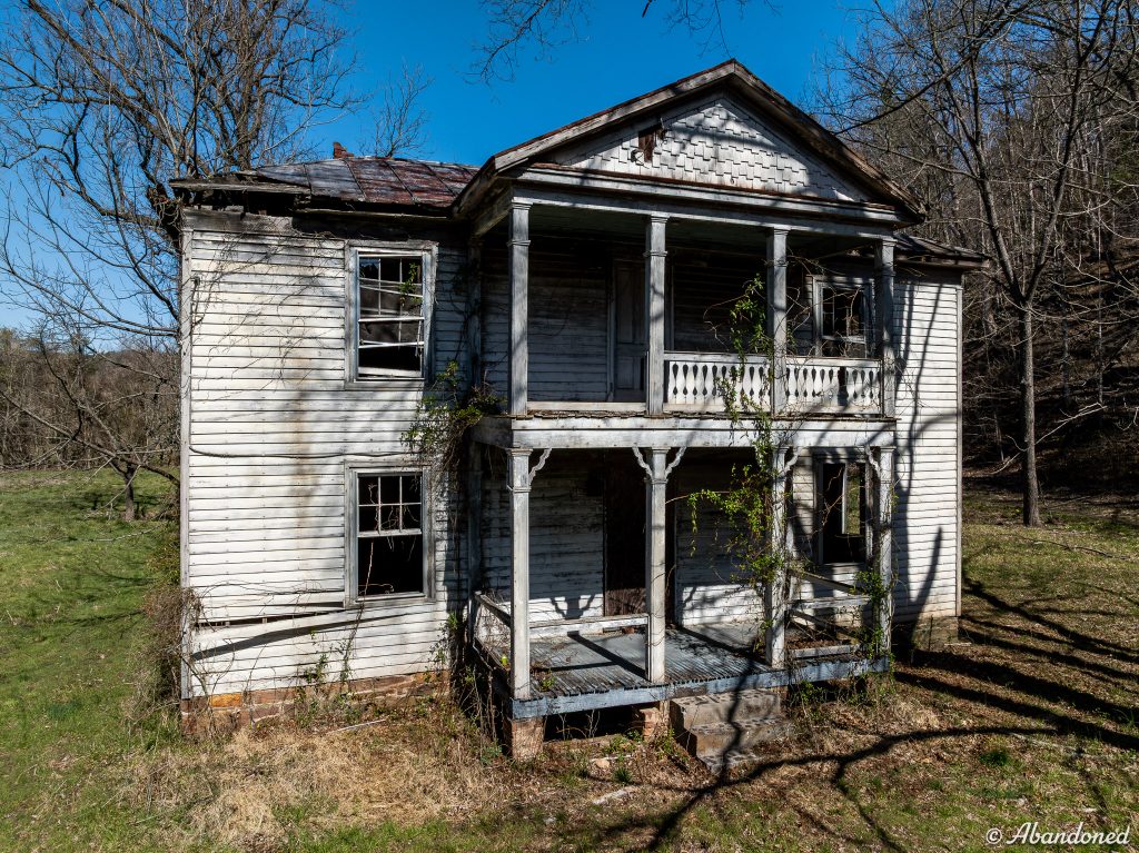 Abandoned Residences in Virginia - Abandoned