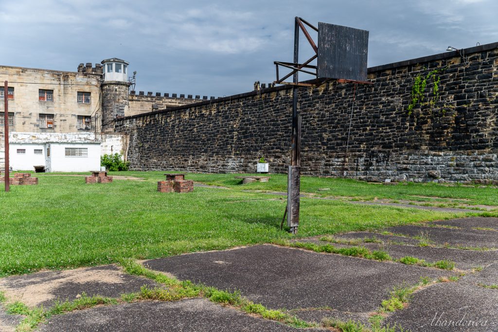 West Virginia Penitentiary - Abandoned