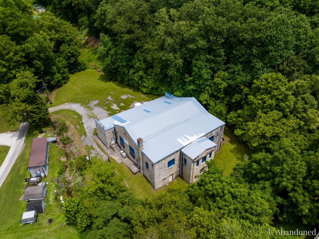 From Bustling Mines to Quiet Streets: Van Lear, Kentucky - Abandoned
