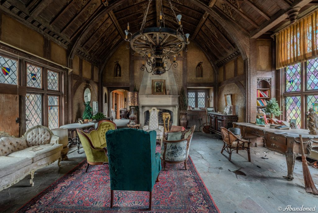 The Schirhart House: A Photographer’s Perspective - Abandoned